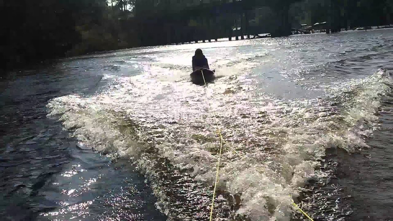 Knee boarding jon boat 2 - YouTube