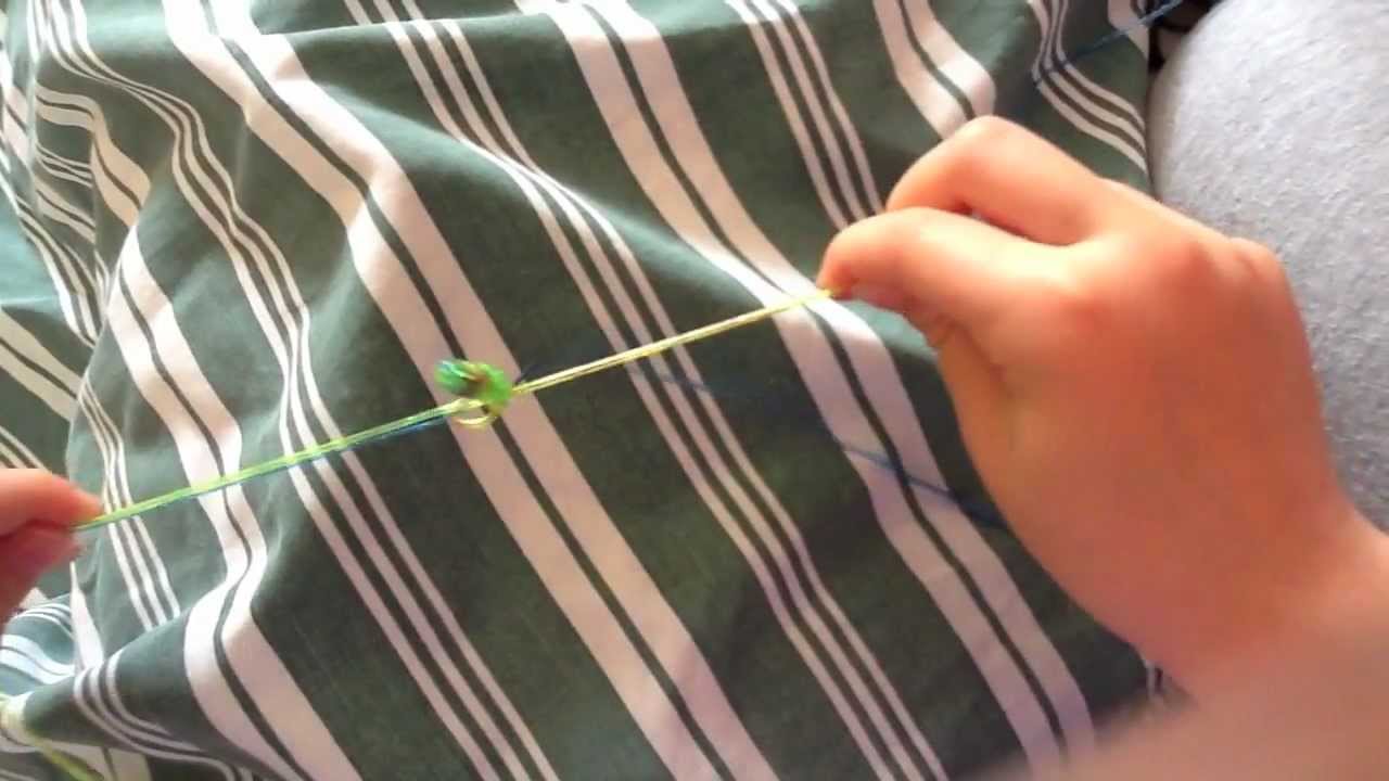 Easy way to make a scoobie - YouTube