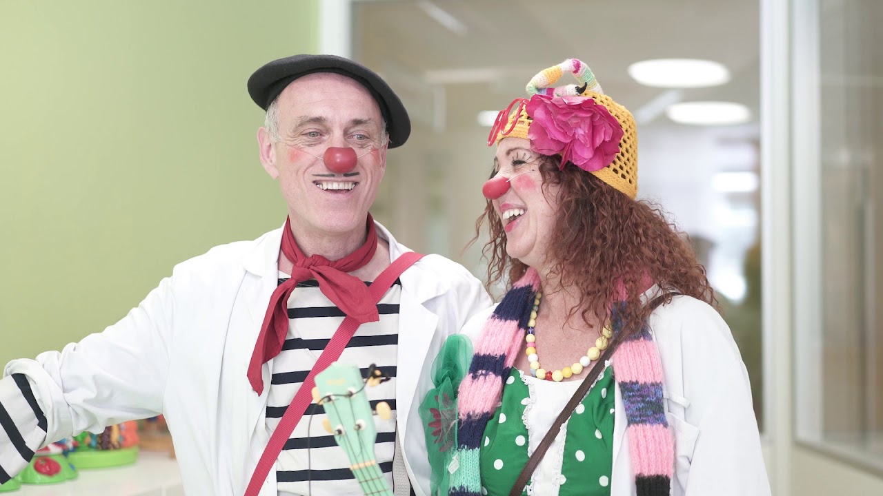 Clowndoctors Film F2 - YouTube