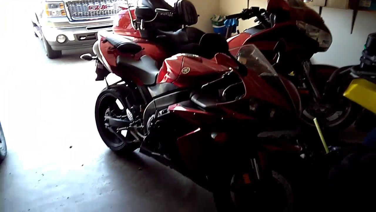 Upgrade my 2005 Yamaha R1 exhaust from stock to M4 exhaust(3) - YouTube