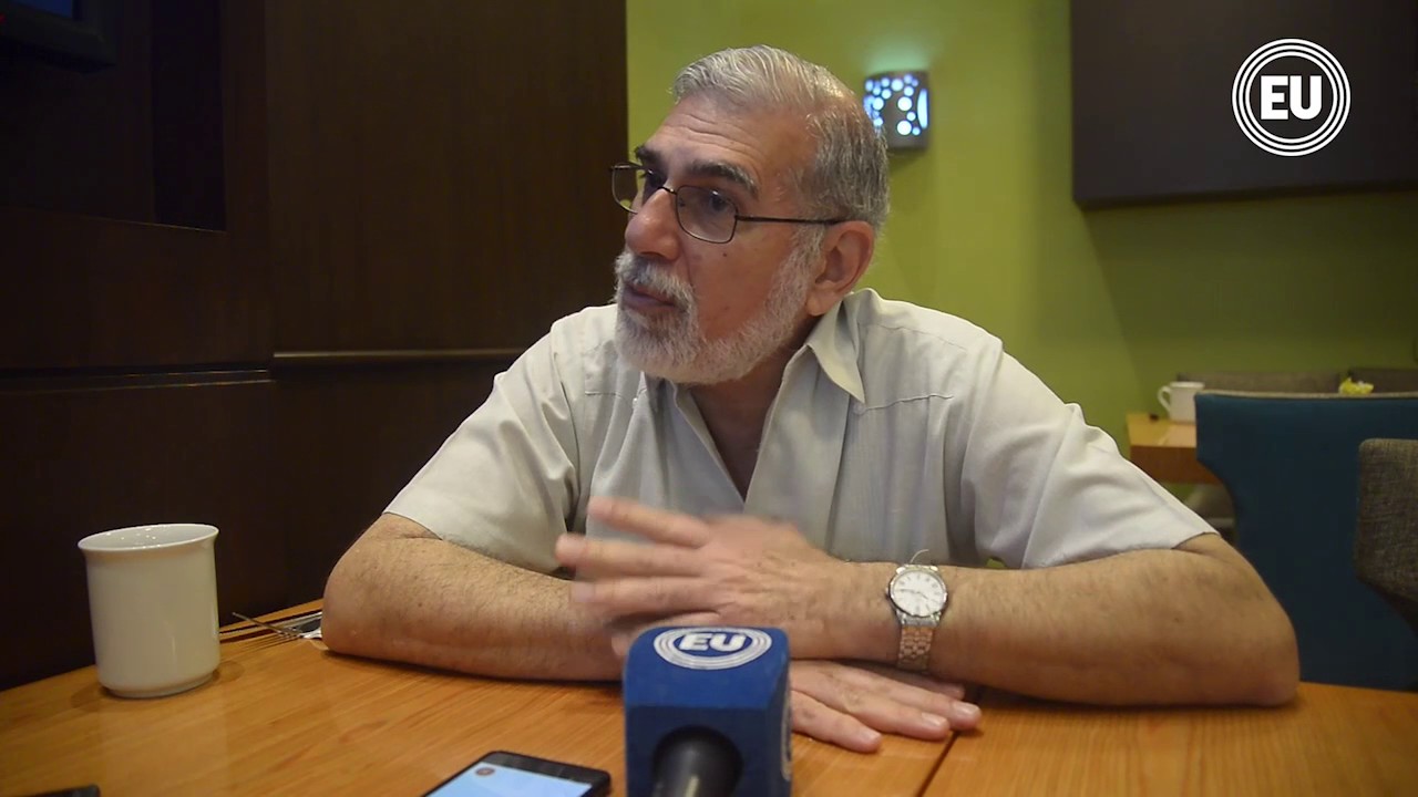Alberto Dahik: Ecuador tiene que hacer un ajuste económico - YouTube
