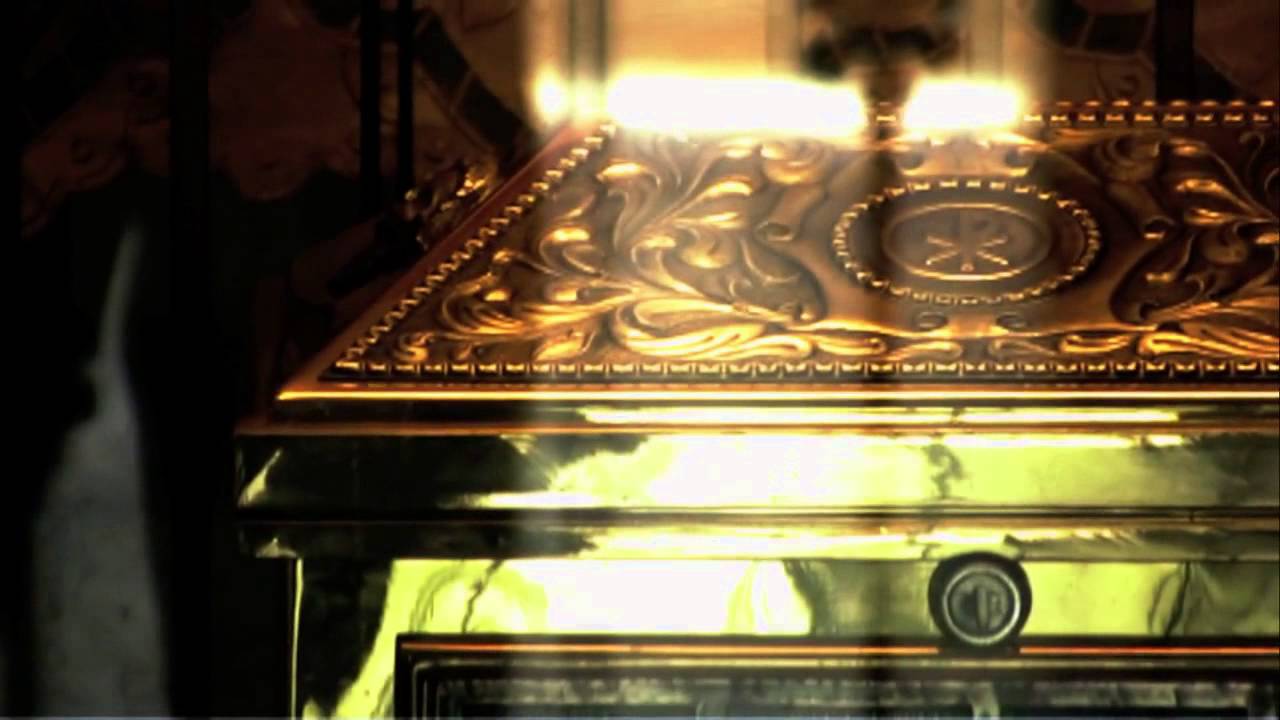 Relic of the True Cross of Jesus Christ - YouTube