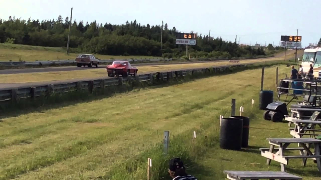 Brad Conrad vs Mike Mattice ,PEI dragway ,2015 - YouTube