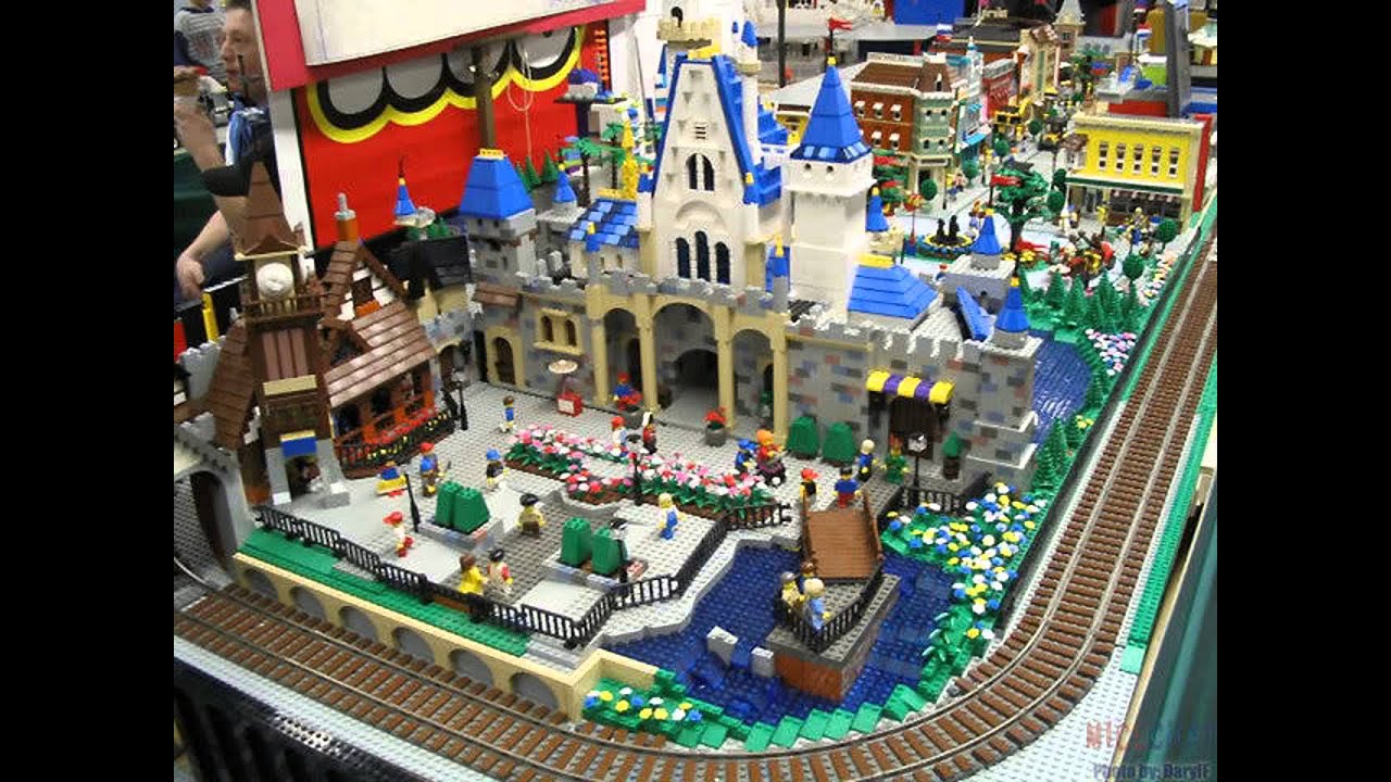 How To Make A LEGO Slanted Tile Floor Effect - YouTube