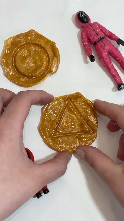 Squid game Dalgona cookie #dalgona #squidgame - YouTube