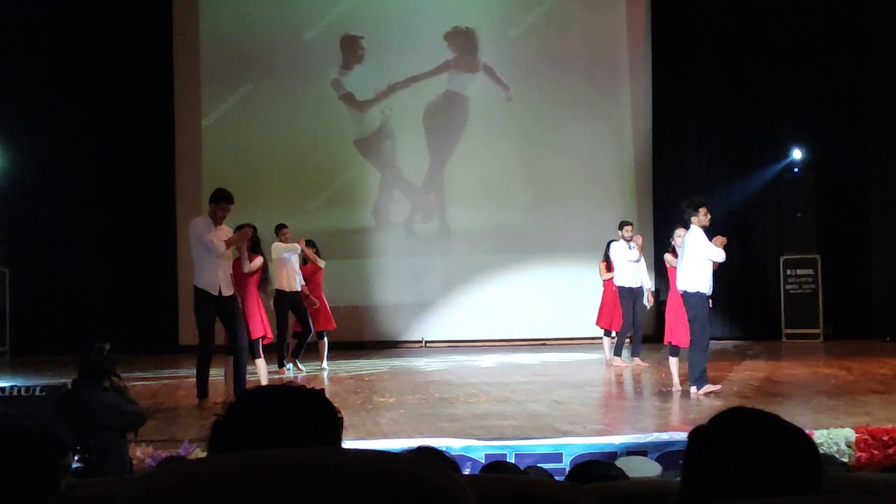 Genesis 2k19 ;- couple dance performance by paramedics at Dr rpgmc ...