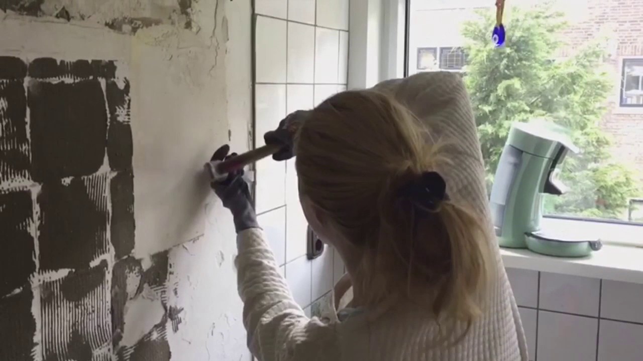 Aflevering 16 - De keuken slopen - YouTube