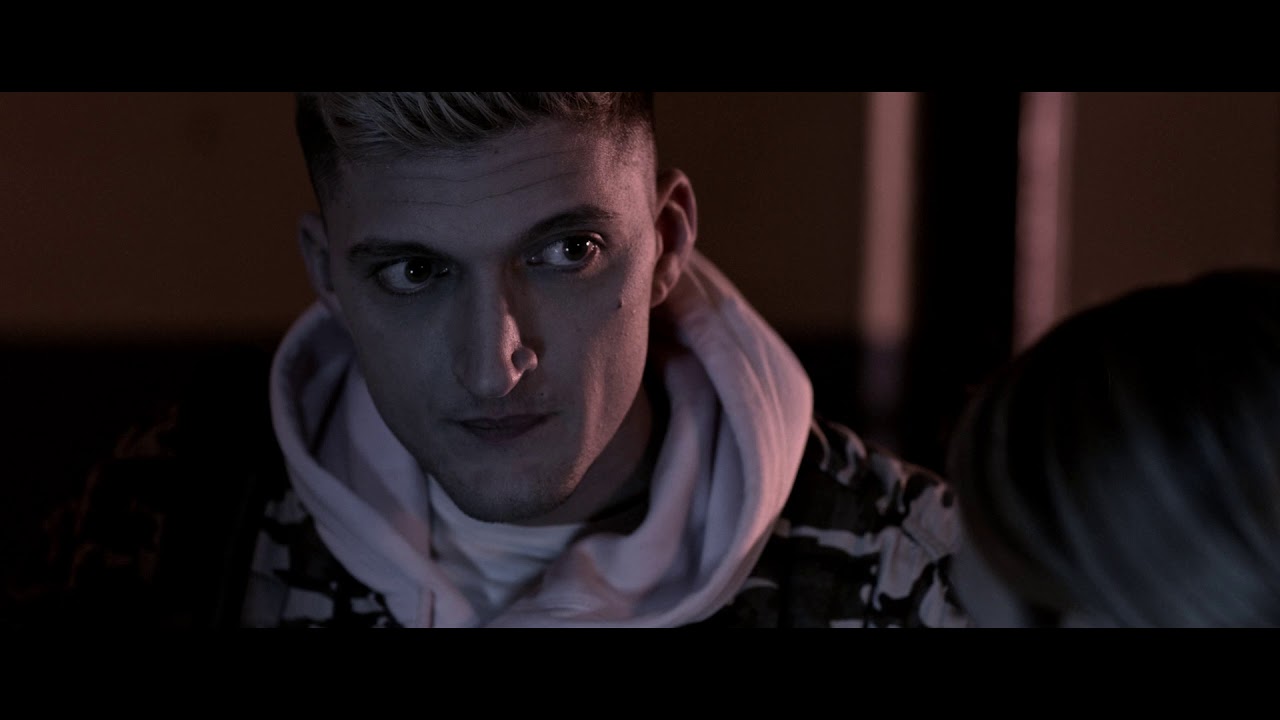 Letto n.6 - Prima clip ufficiale - YouTube