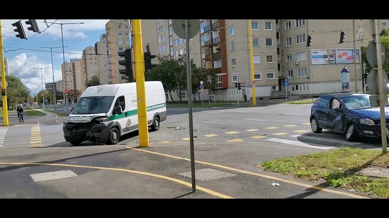 Baleset történt Győrben a Szigethy Attila - Bartók Béla ...