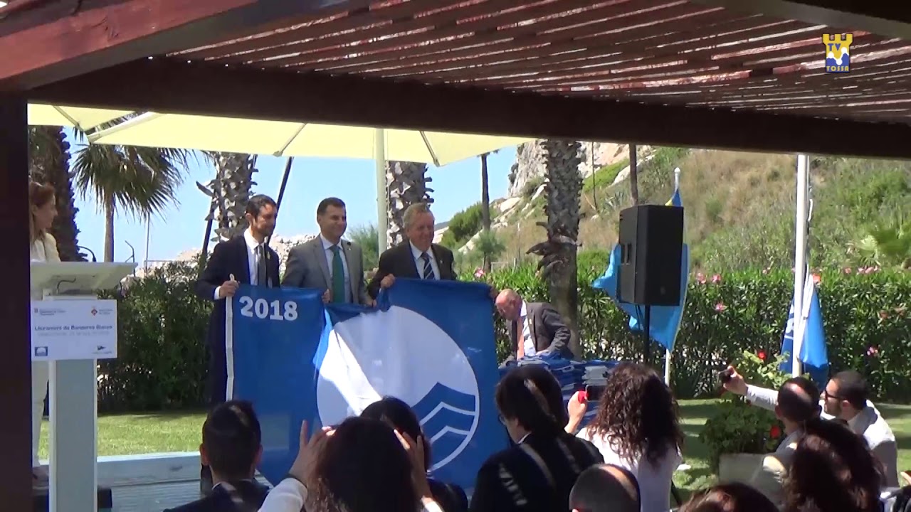 2018 06 16 Recollida a Sitges de la Bandera Blava. - YouTube