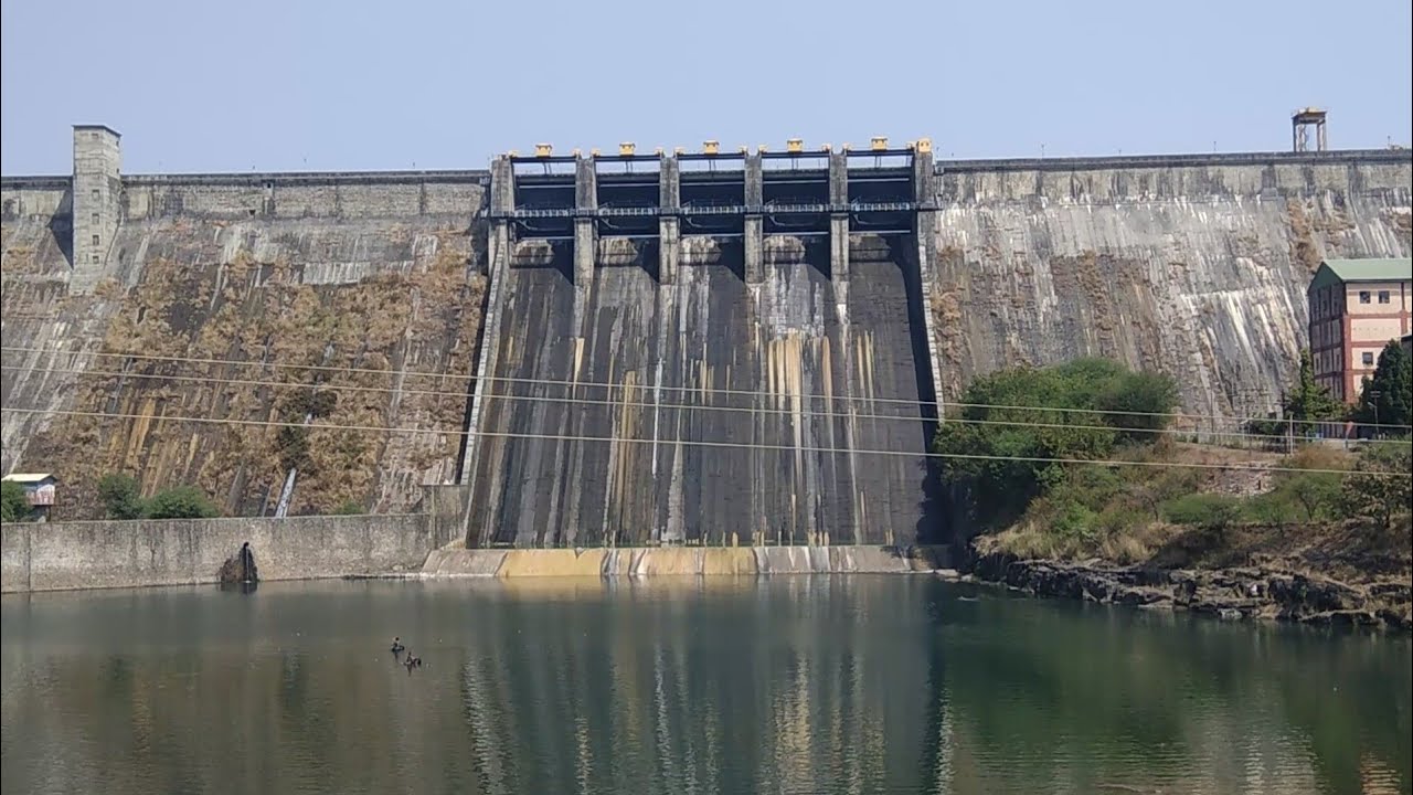 Beautiful and very scenic Dimbhe Dam on the way to Bhimashankar - YouTube