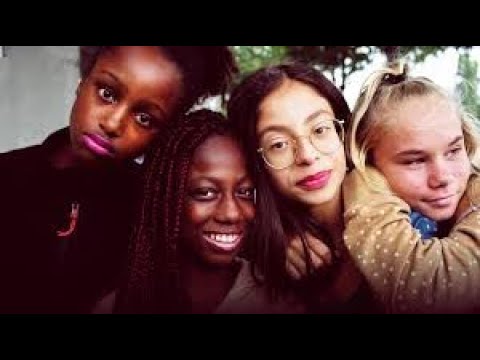 MovieFiendz Review: Mignonnes aka Cuties (2020)