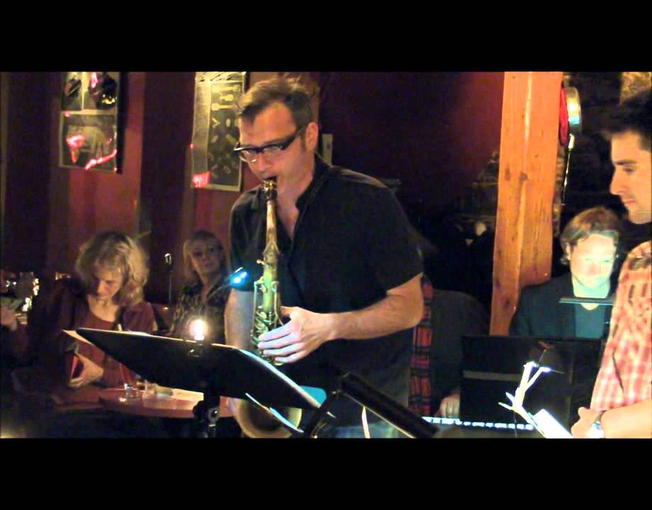 Little phat shuffle - Gordon Goodwin - YouTube
