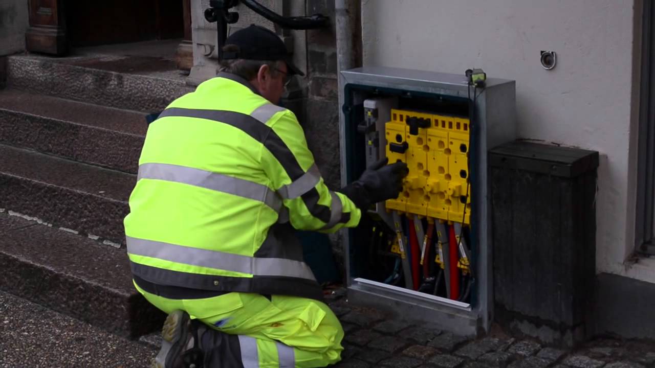 Kabelskab CDC2000 Kabeldon hos NordEnergi - YouTube