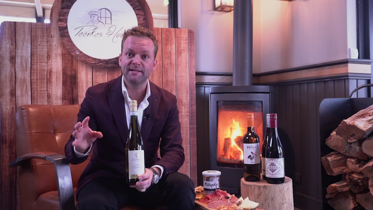 Peerkes Hoeve Darewines Soave Clivus Italië - YouTube