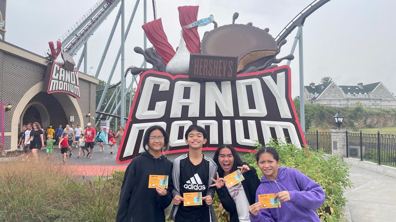 CANDYMONIUM ROLLER COASTER AT HERSHEY PARK | The Vloggers Family - YouTube
