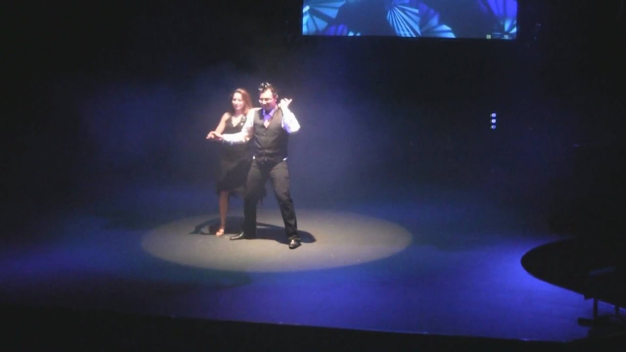 Aventura - Los Infieles - Bachata Dancing - YouTube