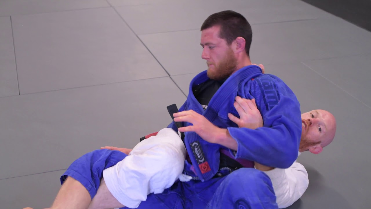 Underhook Half Guard - Dogfight vs No Whizzer - YouTube