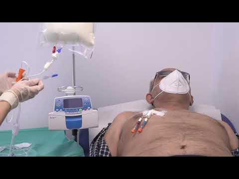 Administración de Nutrición Parenteral Domiciliaria (NPD) por catéter tunelizado (HICKMAN) - YouTube