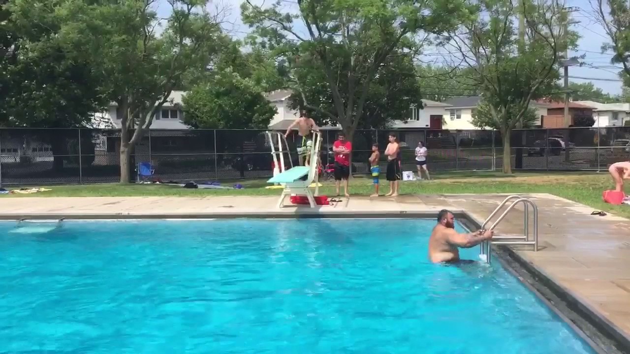 Front flip Secaucus Pool - YouTube