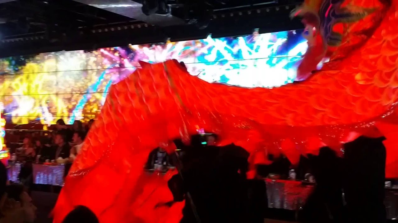 Robot Restaurant - Drake - YouTube