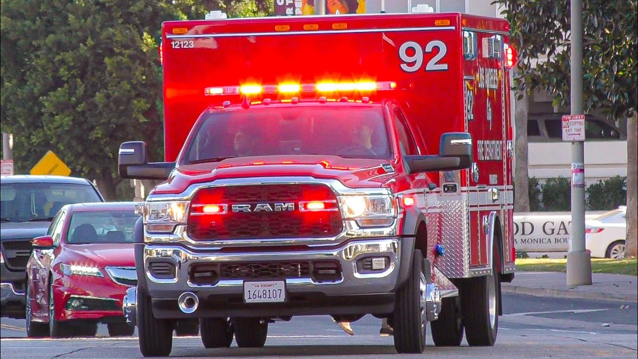 LAFD *BRAND NEW* Rescue 92, Rescue 892, & Engine 59 Responding - YouTube
