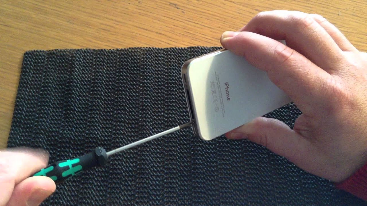Remove iPhone 4 back cover - YouTube