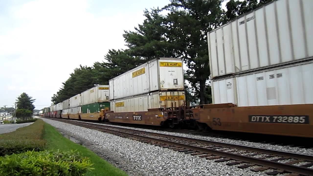 Norfolk Southern 213 with female conductor and engineer! - YouTube