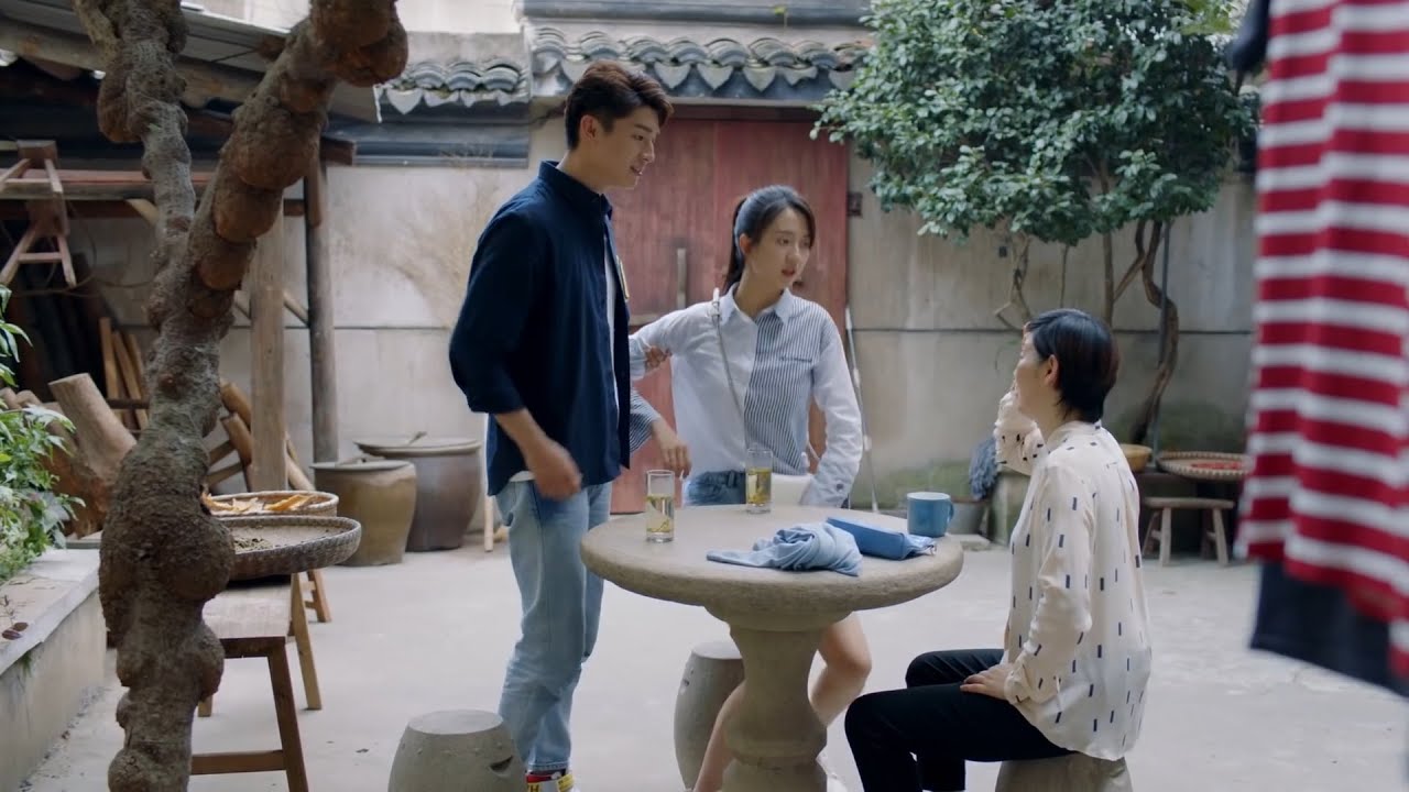 灰姑娘带帅老板回家，帅老板第一次见灰姑娘妈妈就喊妈【半暖时光The Memory About You18-3】 - YouTube