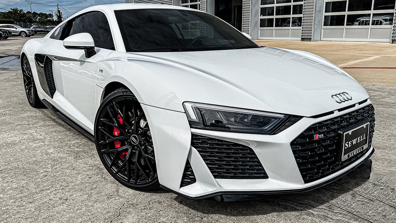 2021 Audi R8 V10 Coupe in Ibis White Walkaround Review + Exhaust Sound ...