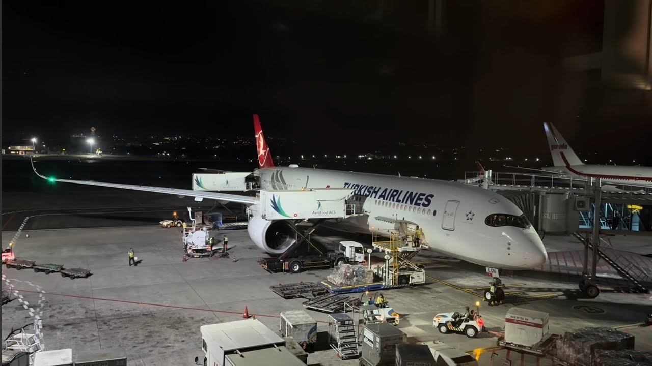 Turkish Airlines Economy Class | Airbus A350-900 | Flight TK67 Bali ...