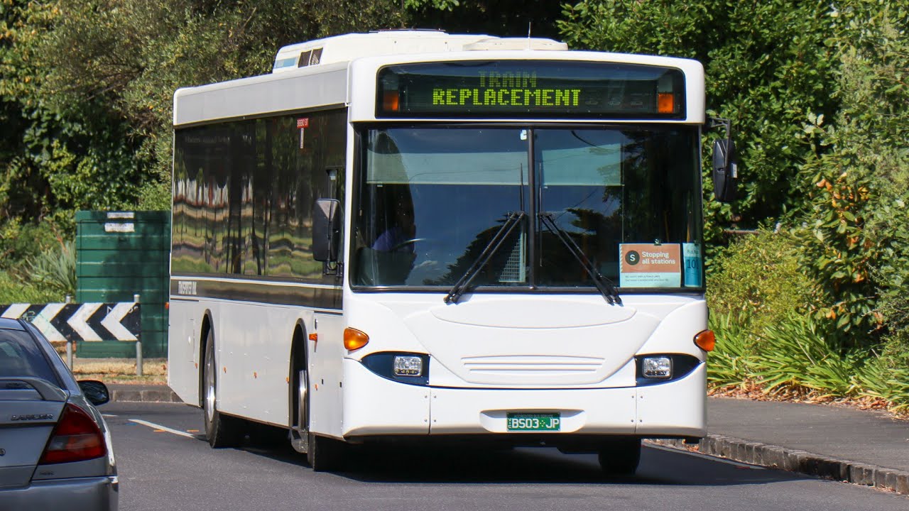 Transporter Bus BS03JP Scania L94UB, Volgren "CR224L" - YouTube