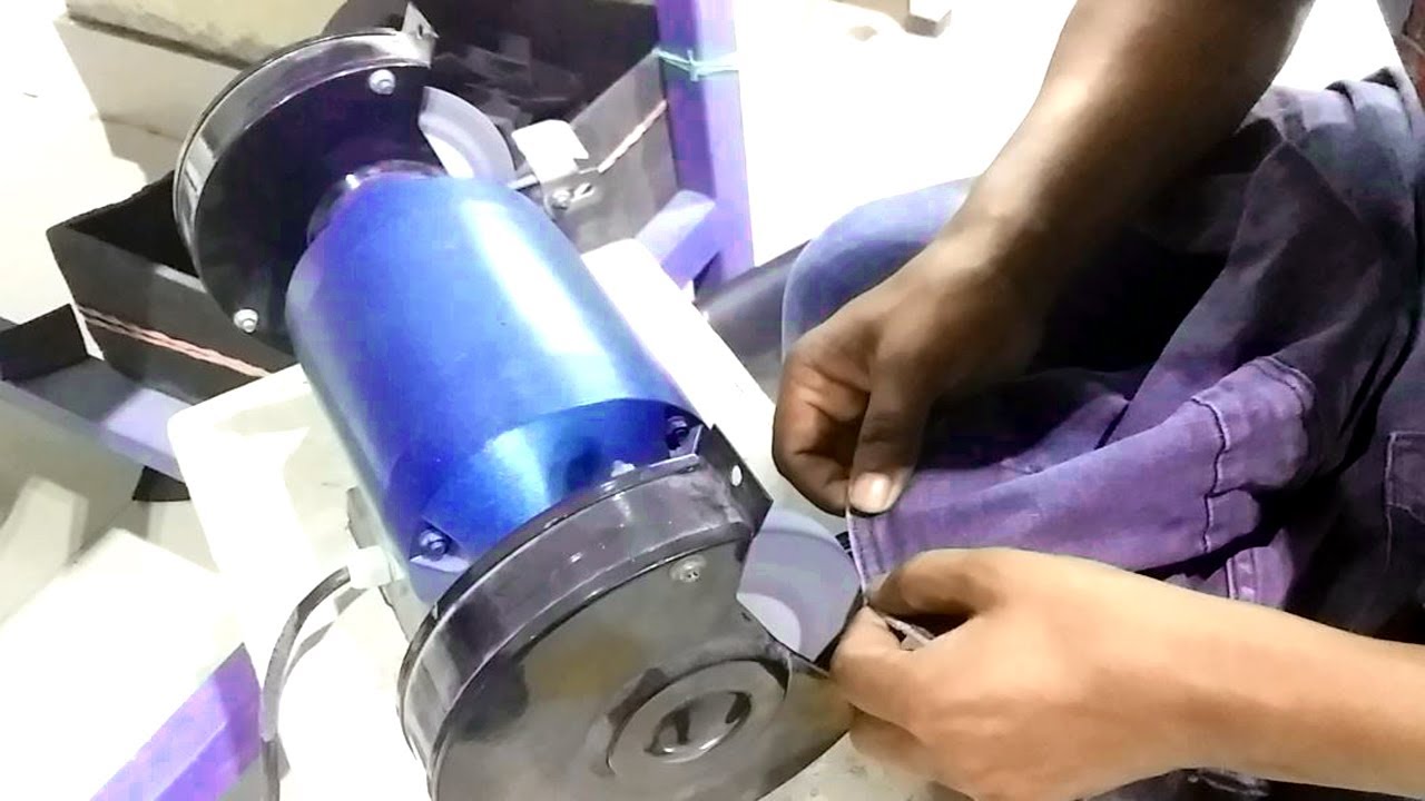Grinding process of pocket edge of jeans - YouTube