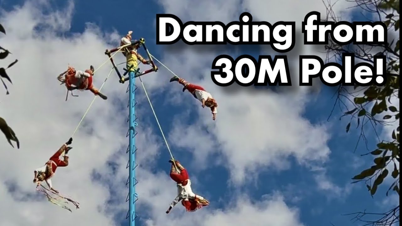 Danza de los Voladores in Mexico City! Amazing Stunts and Music in the ...