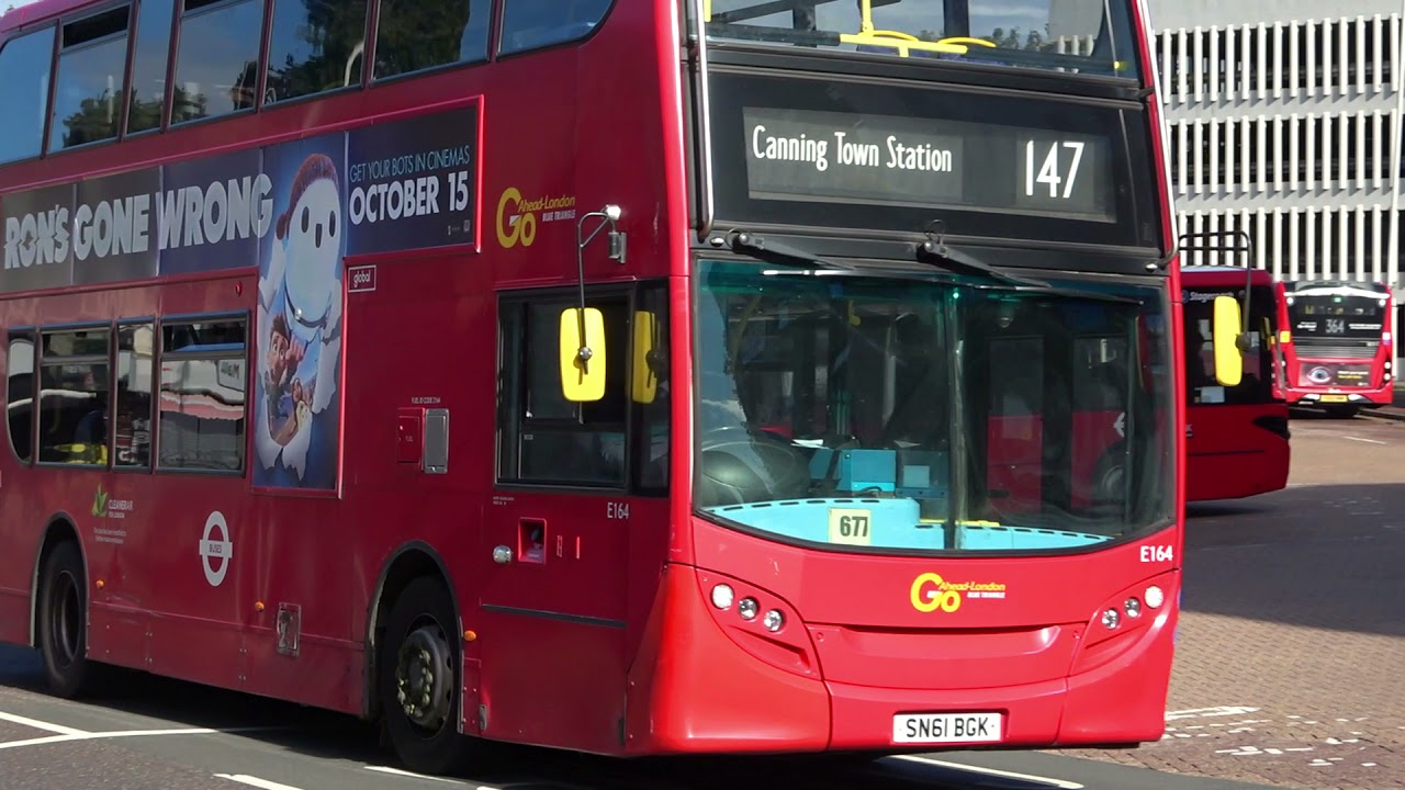 A quick look at London's buses in Ilford on 6th October 2021 - YouTube