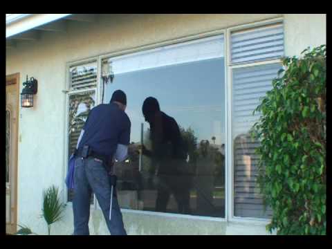 Window Cleaning the Old Fashioned Way - YouTube
