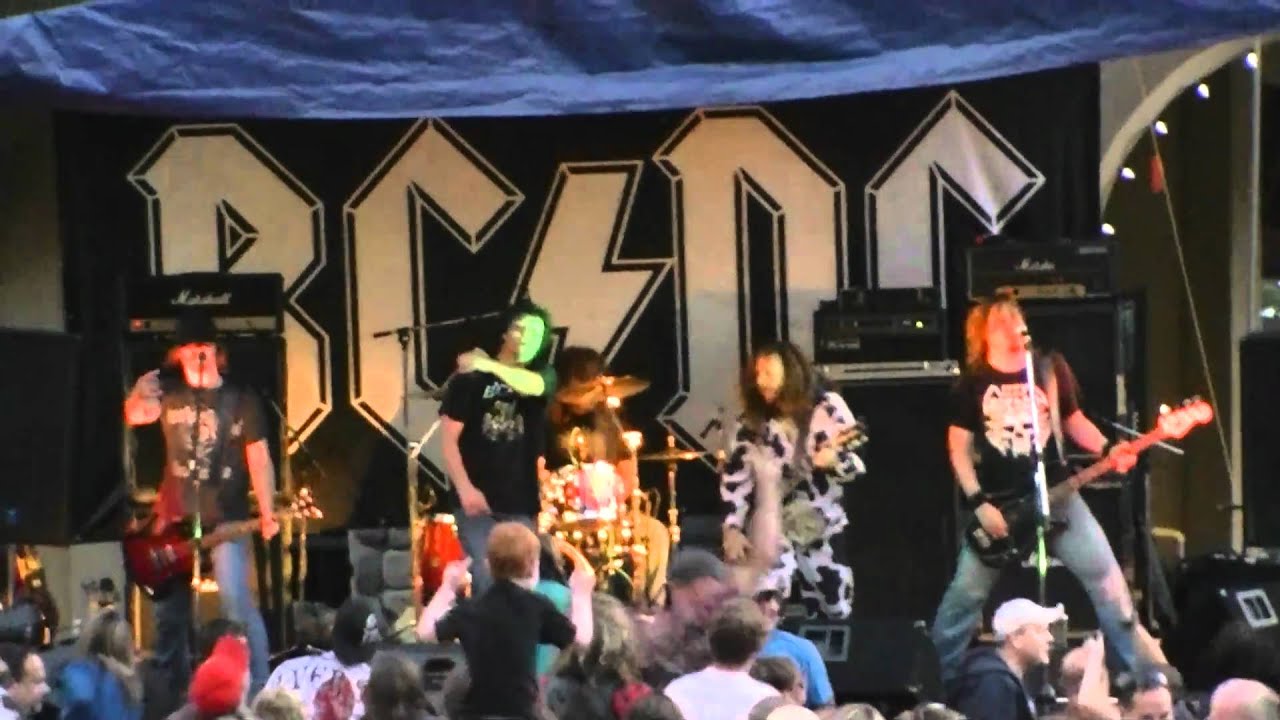 ACDC Tribute Band - BCDC - If You Want Blood You've Got It (Sun Peaks ...