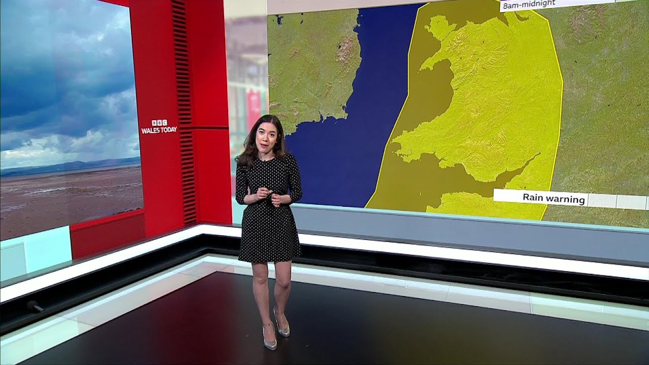 Sabrina Lee - BBC Wales Weather 15Jul2024 - YouTube