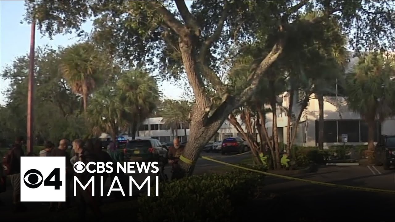 Man hospitalized after getting stabbed in Pompano Beach, police say ...