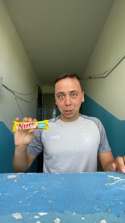 Сколько ККАЛ в батончике NUTS? #бег #челлендж #калории - YouTube