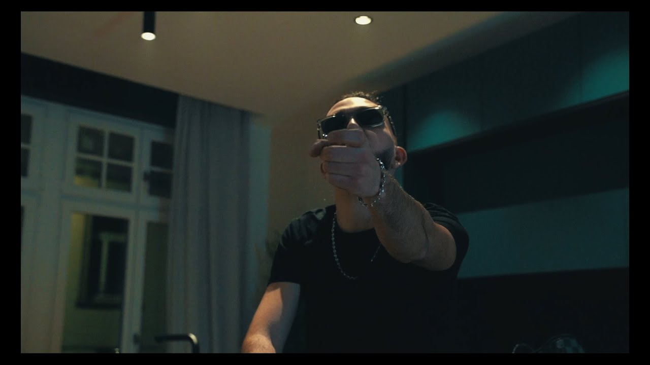 Gouss - A4 (Clip officiel) - YouTube