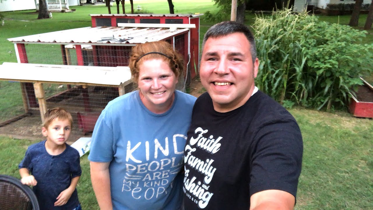 Live with the Eddy family, youTube meet up 7 days away. - YouTube
