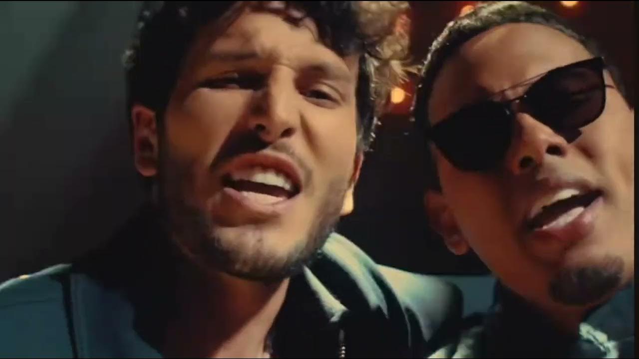 pareja del año clean de Sebastian Yatra y Myke Towers - YouTube
