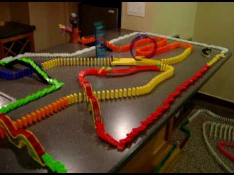Giant Domino Rally 10 - YouTube