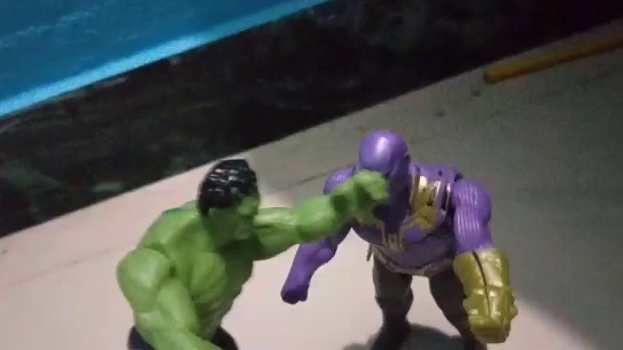Hulk Vs Thanos Stop Motion Reuploaded 2.0 - YouTube