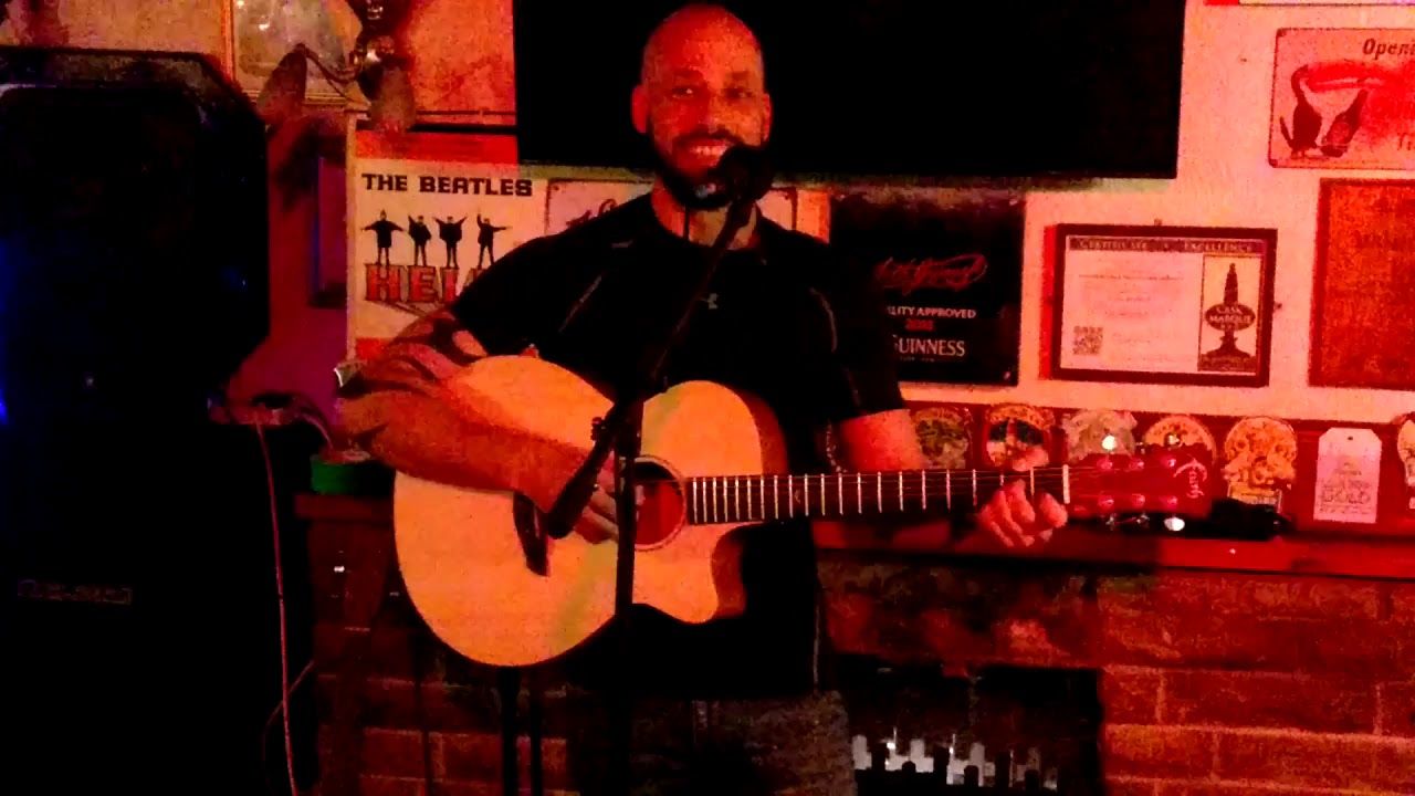 lee o shaughnessy live at the top dog 23/9/19 - YouTube