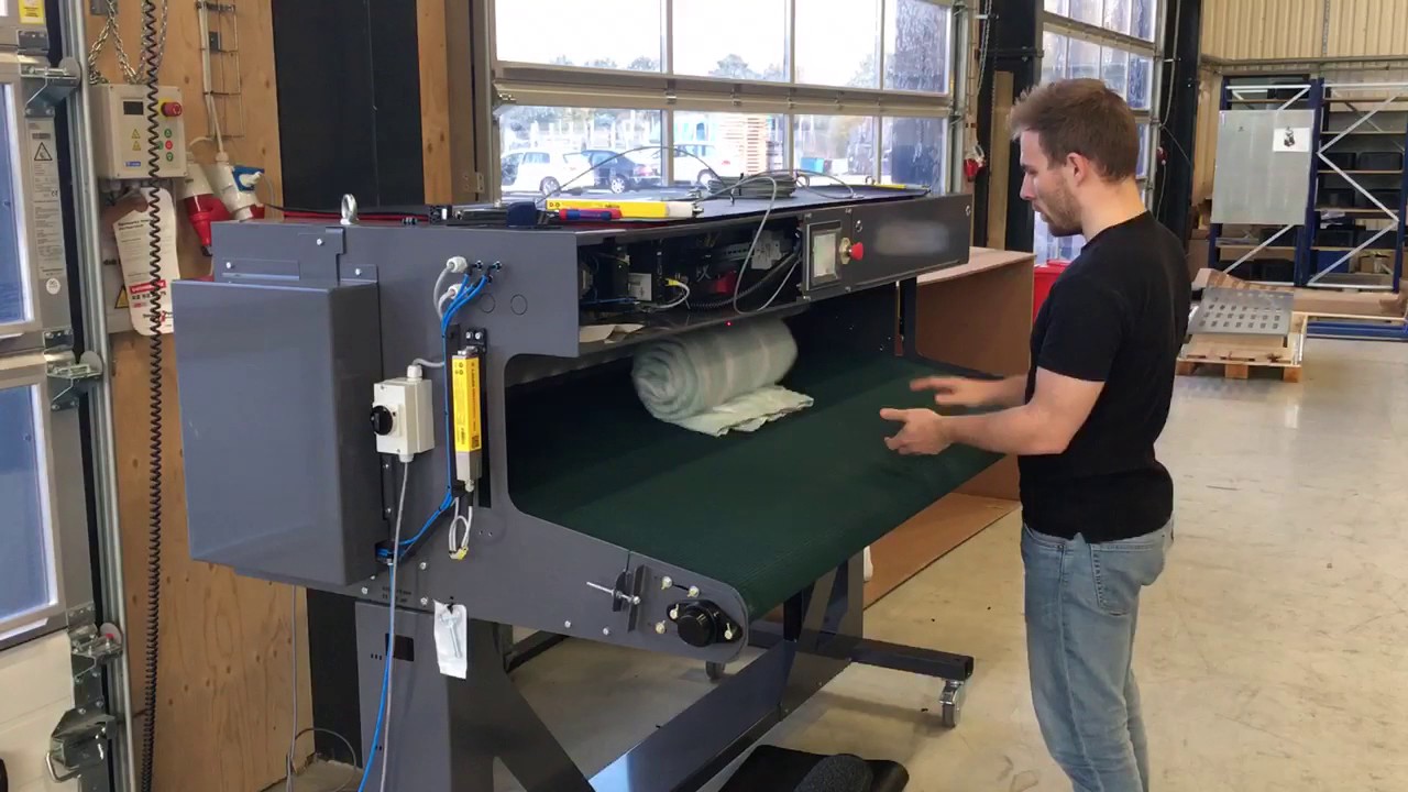 Inwatec Vortex Rolling airline blankets2 - YouTube