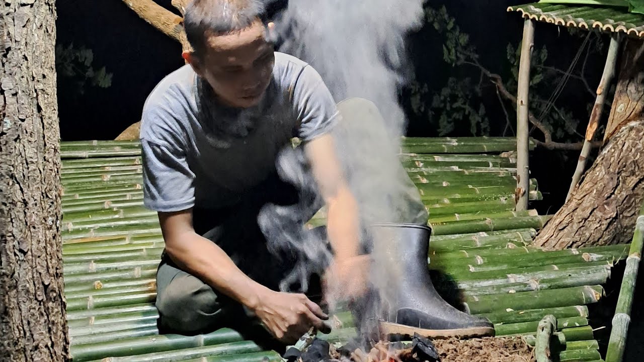 How To Build House On Tree 10m - YouTube