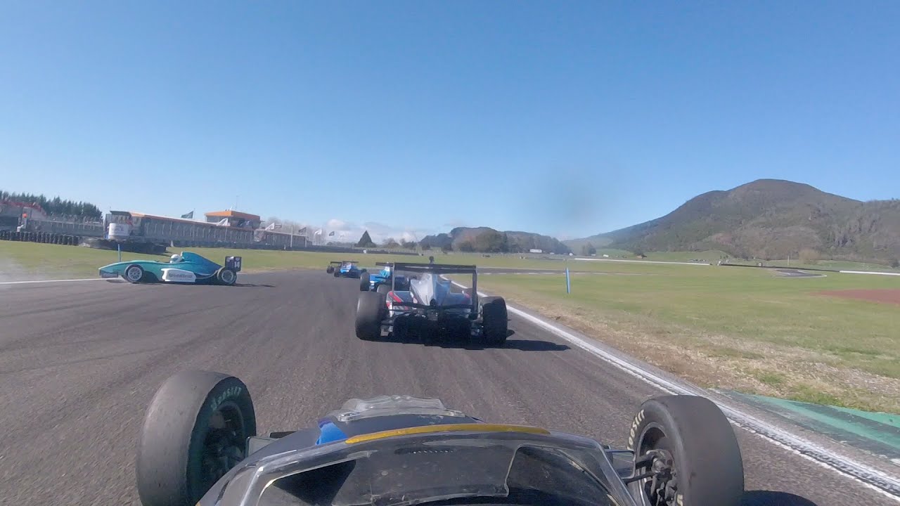 Swift SE3. FF2000 Formula Open NZ Taupo 2022 Race 1 - YouTube