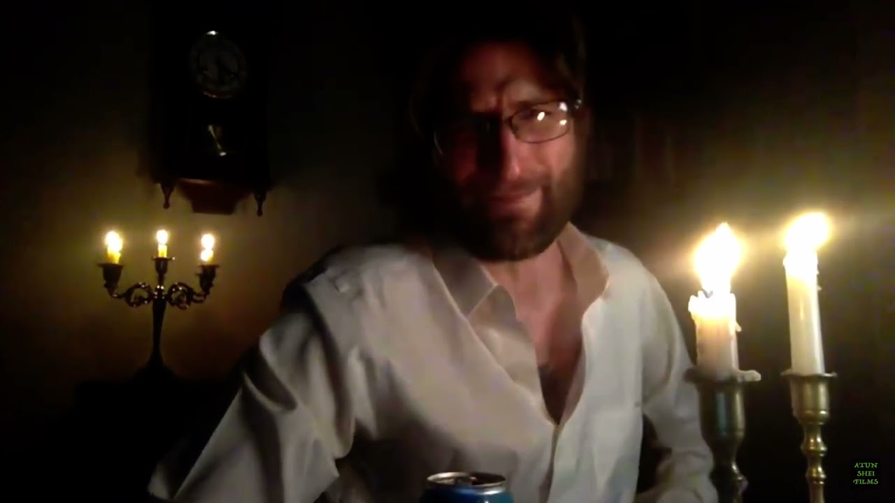 Atun-Shei “Not pog at all, very sus” - YouTube